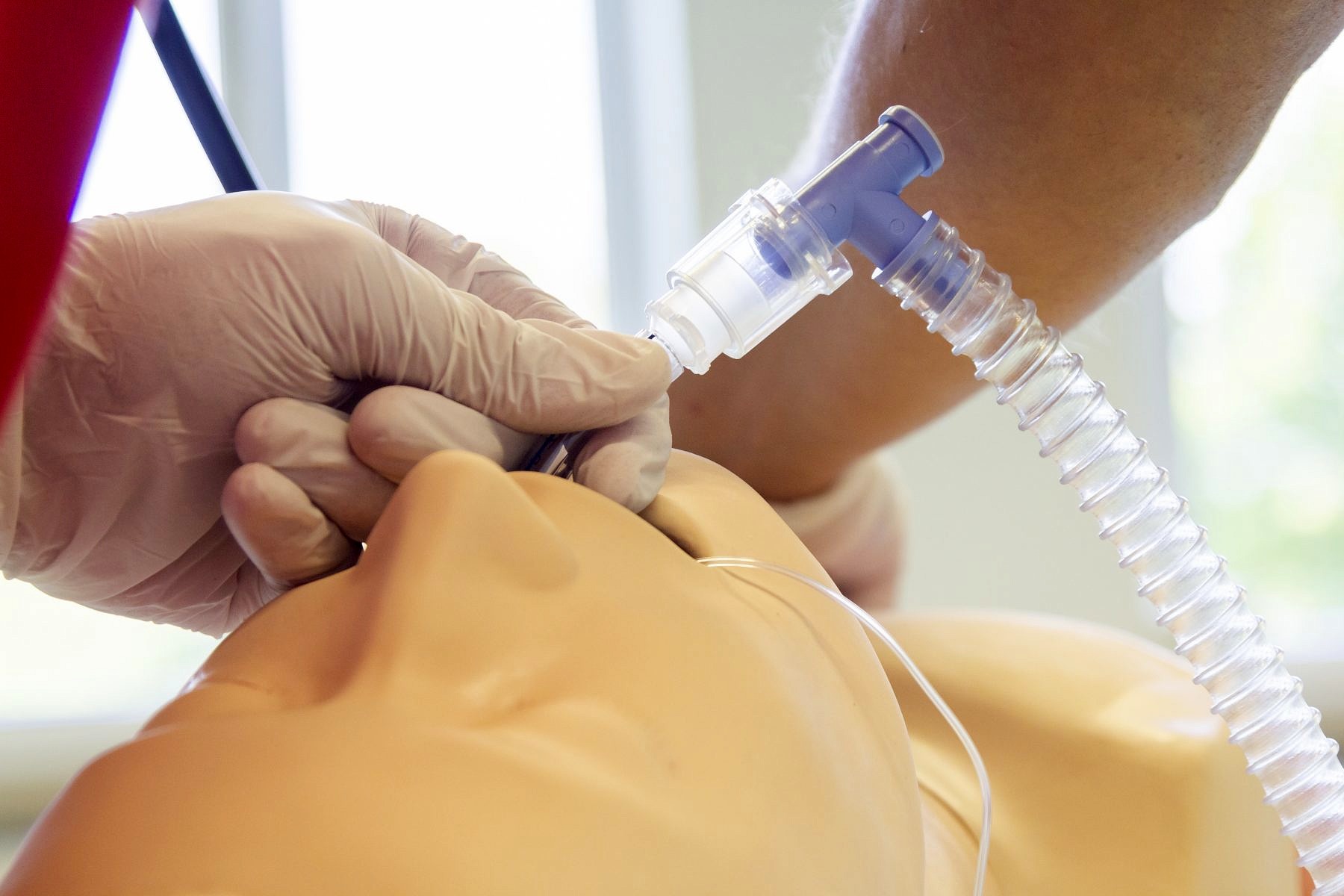 Human Factors and Anaesthetic Practice: Why the Equipment Makes a ...